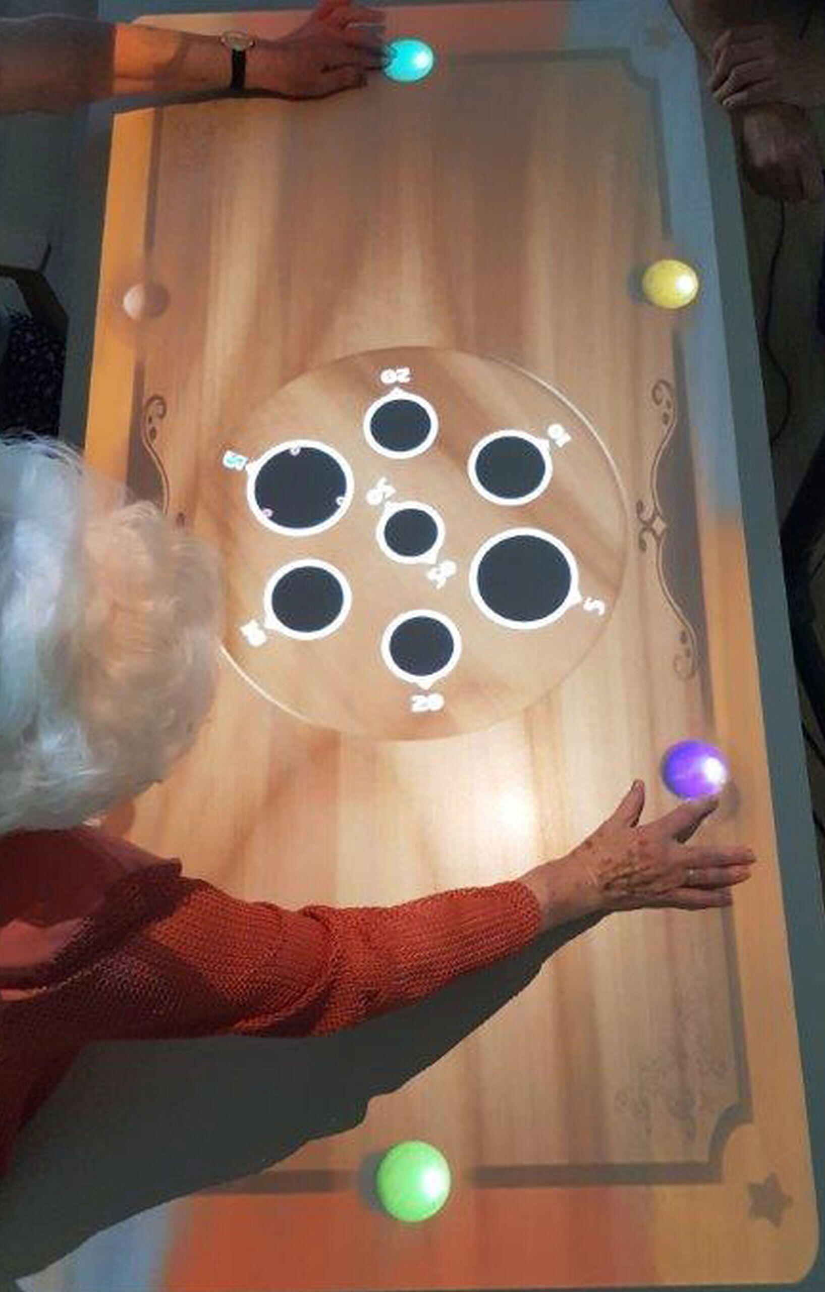 Gundelsheim: Seniorenzentrum bekommt Tovertafel - wie sie funktioniert ...