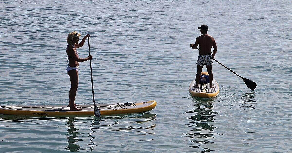 Stand-up-Paddle im Test: Preiswert und gut - das sind die besten SUP