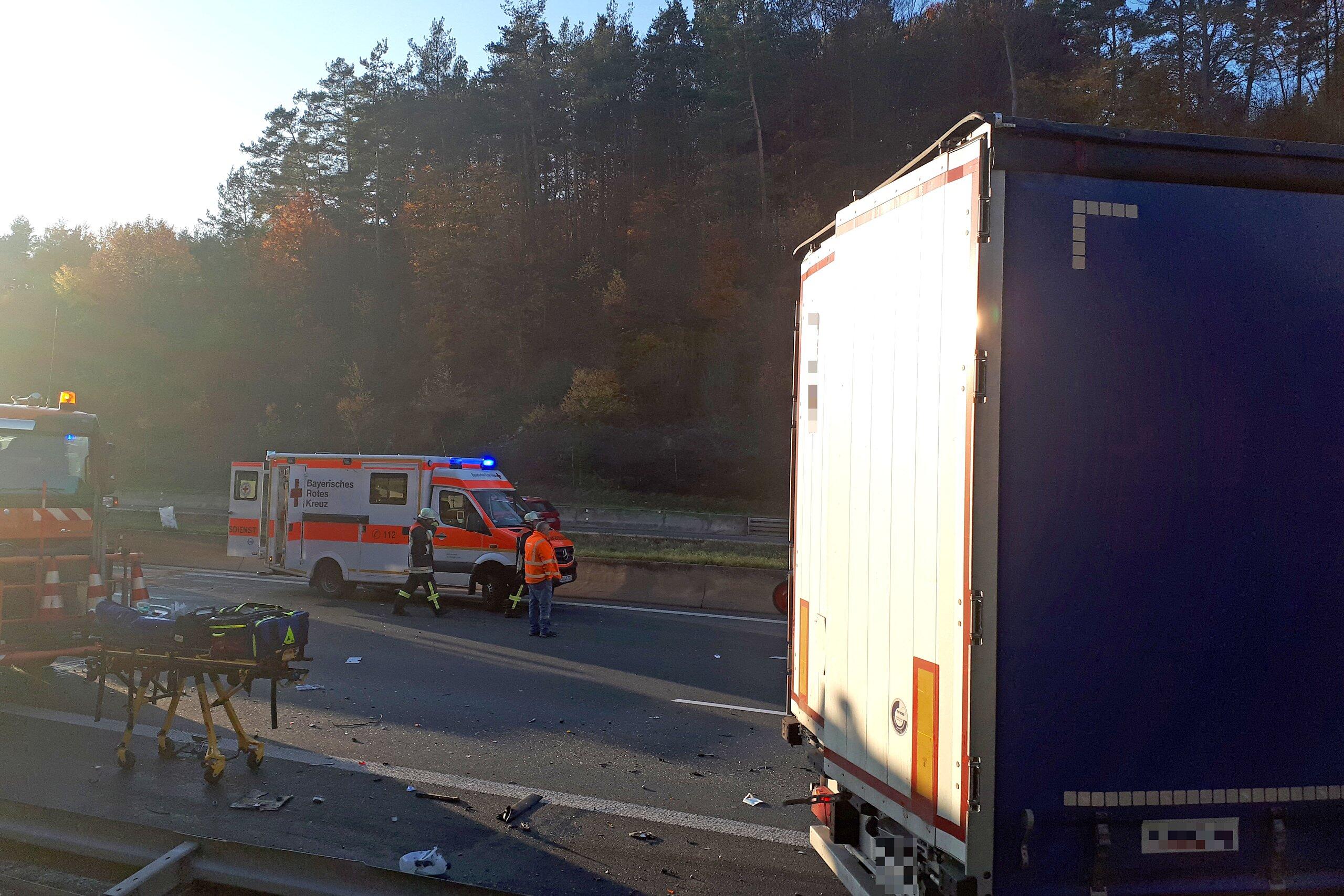 Lkw-Unfall auf der A9: Autobahn gesperrt - Bildergalerie