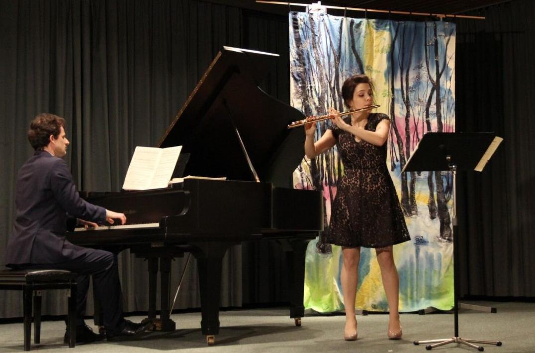 Kurzweiliger Konzertabend fördert Jugendarbeit