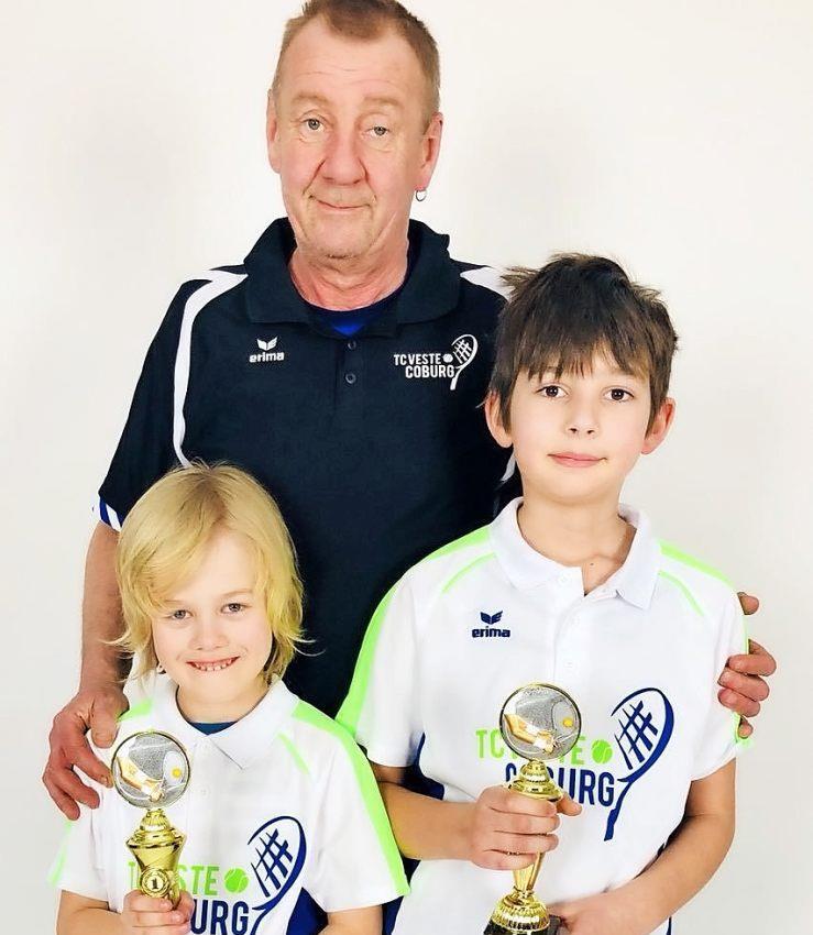 Roos gewinnt Bezirksturnier