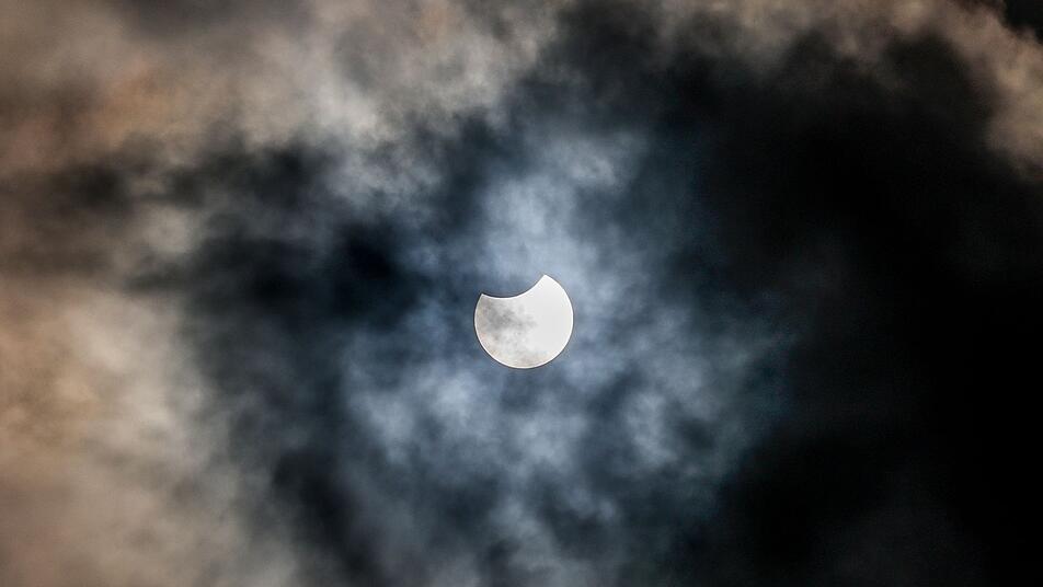 Partielle Sonnenfinsternis: Hier sieht man sie am besten