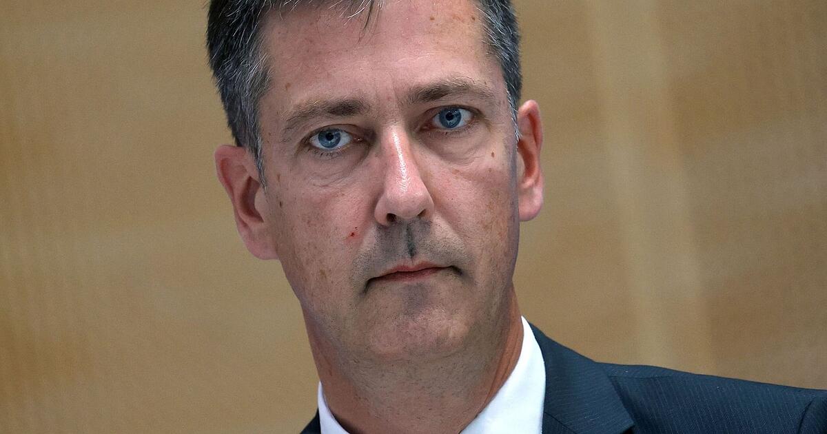 Würzburg: Oberbürgermeister lädt zu Sprechstunde - wann Bürger ihre ...