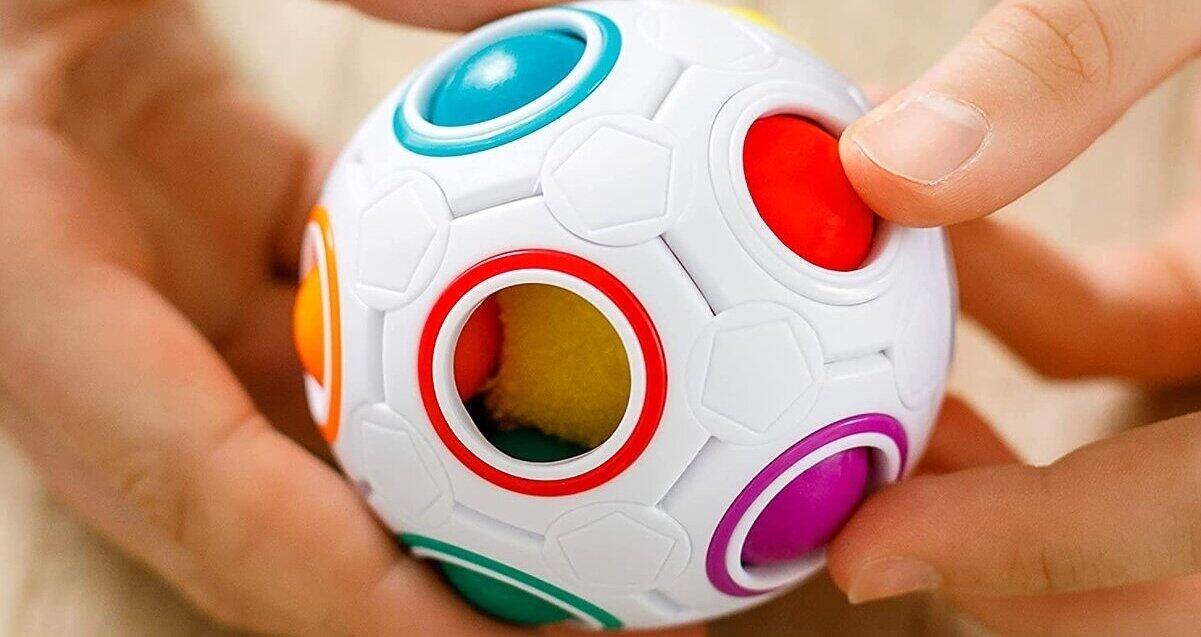 Regenbogenball: Deshalb ist dieses geniale Knobel-Spiel der Bestseller ...