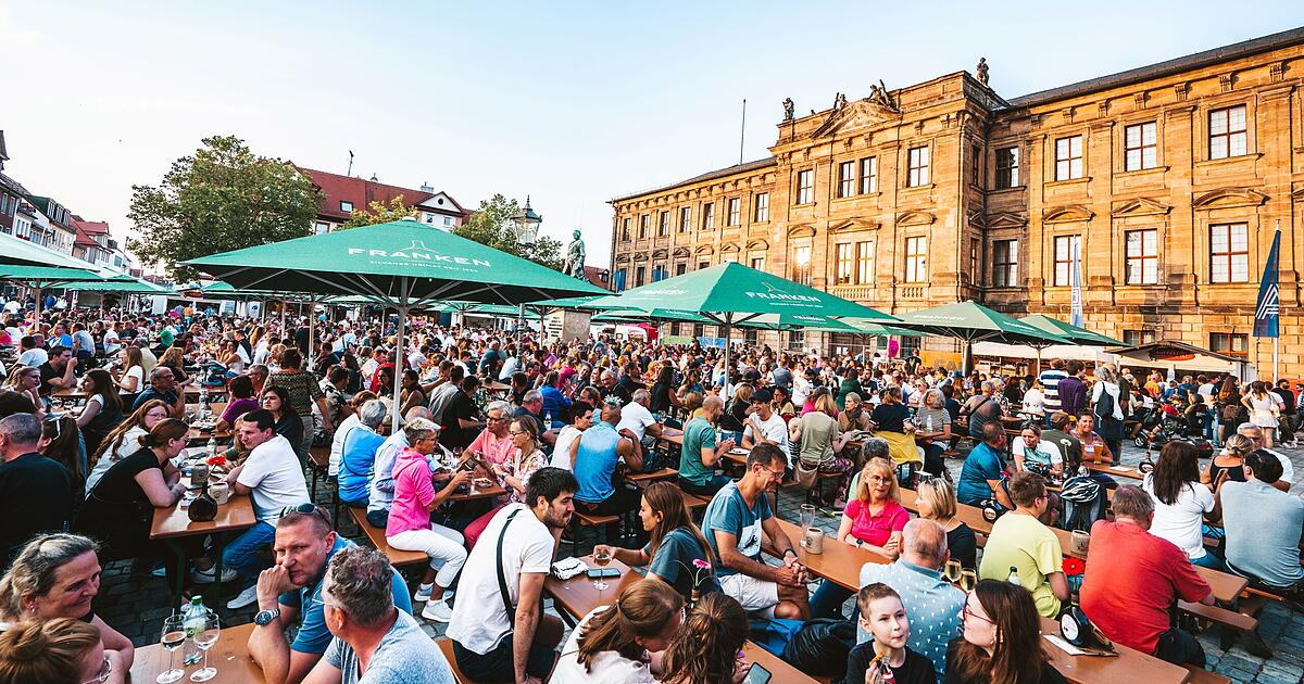 Erlanger Weinfest 2024 findet im Mai wieder statt - das erwartet die Besucher