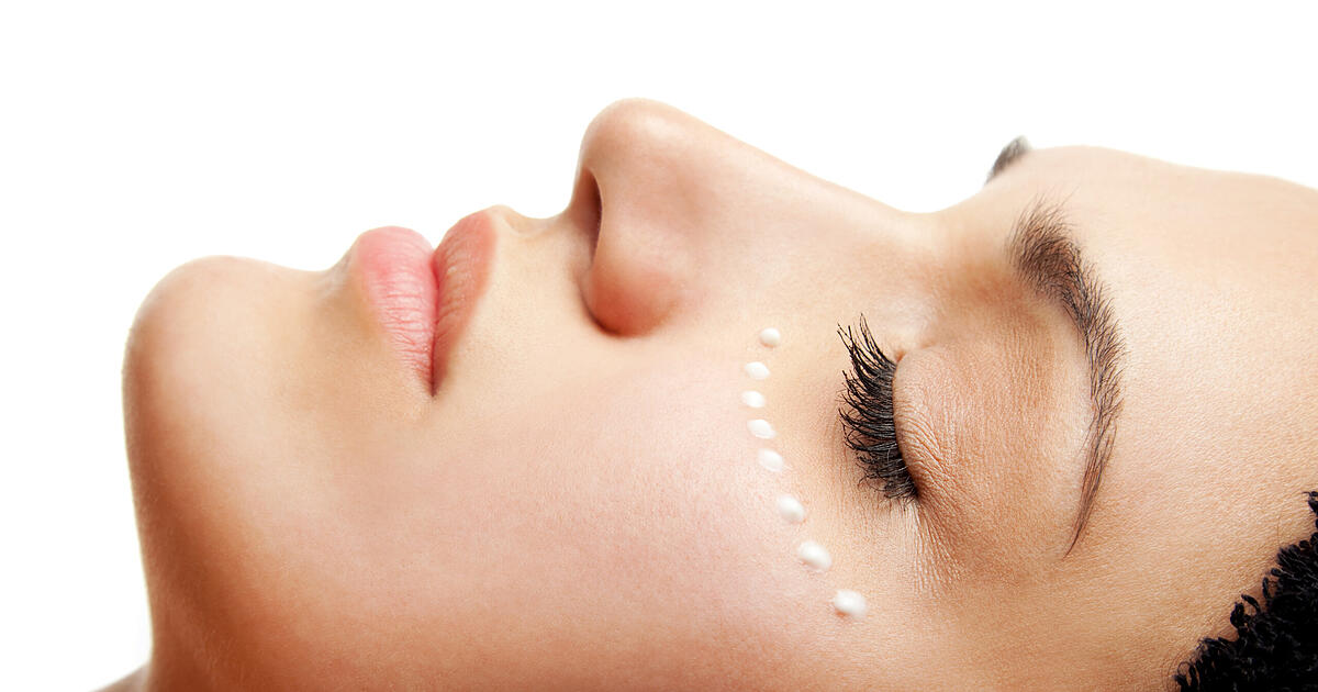 Glatte Haut: Anti-Aging-Cremes und Alternativen - so bleibt der Teint ...