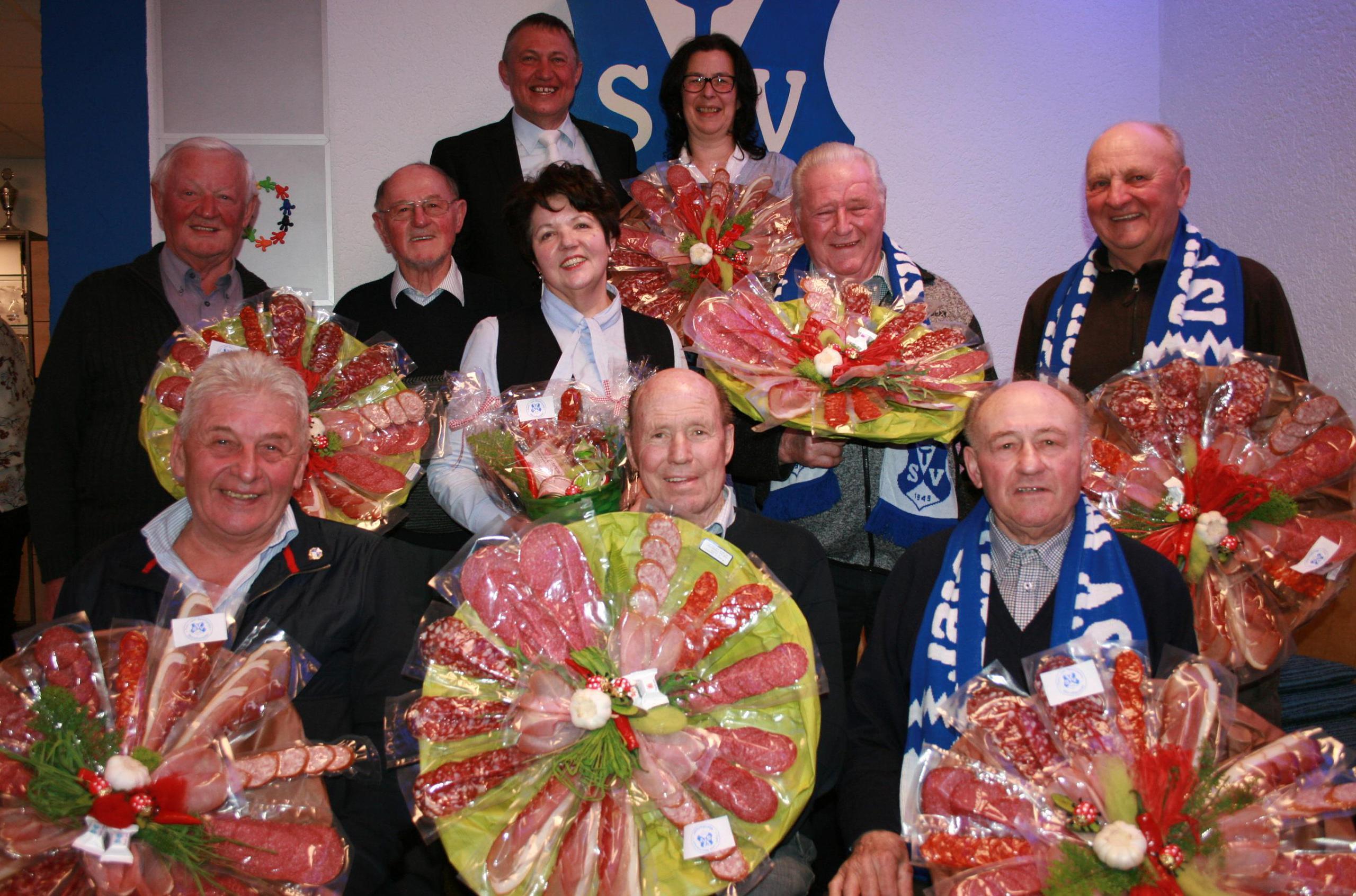 Petra Schlereth zum Ehrenmitglied des TSV Waldfenster ernannt
