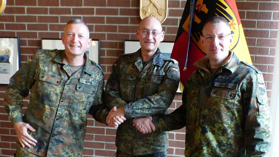 Bundeswehr Volkach: General Thomas Hambach übergibt die Dienstgeschäfte ...