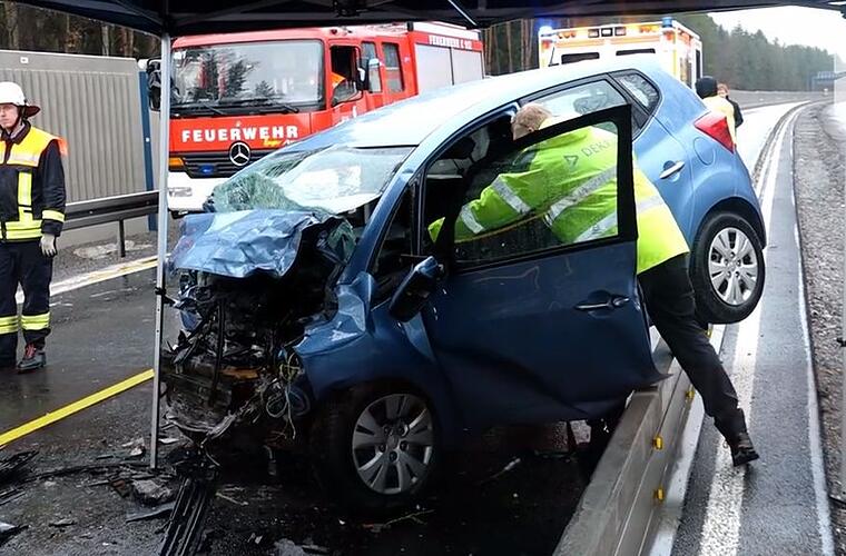 Unterfranken: Tödlicher Unfall auf B286