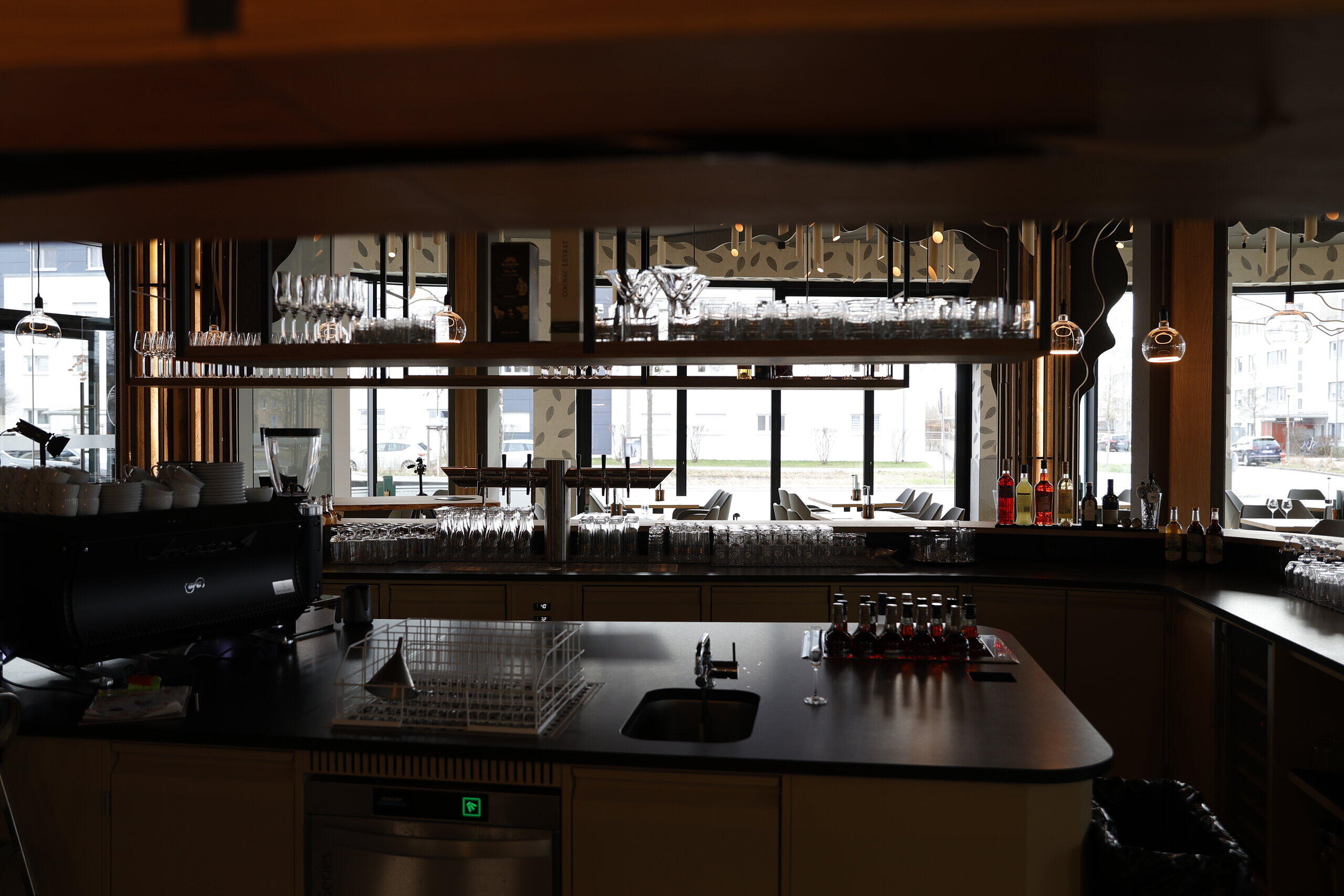 Erlangen: Neues Steak-Restaurant "Treehouse" erlebt Andrang ...