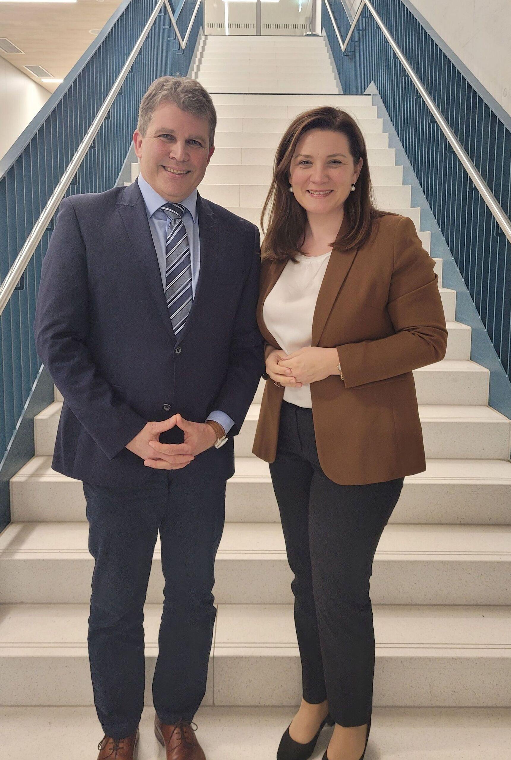 Nürnberg: Thomas Krapf wird neuer Leiter der Bertold-Brecht-Schule ...