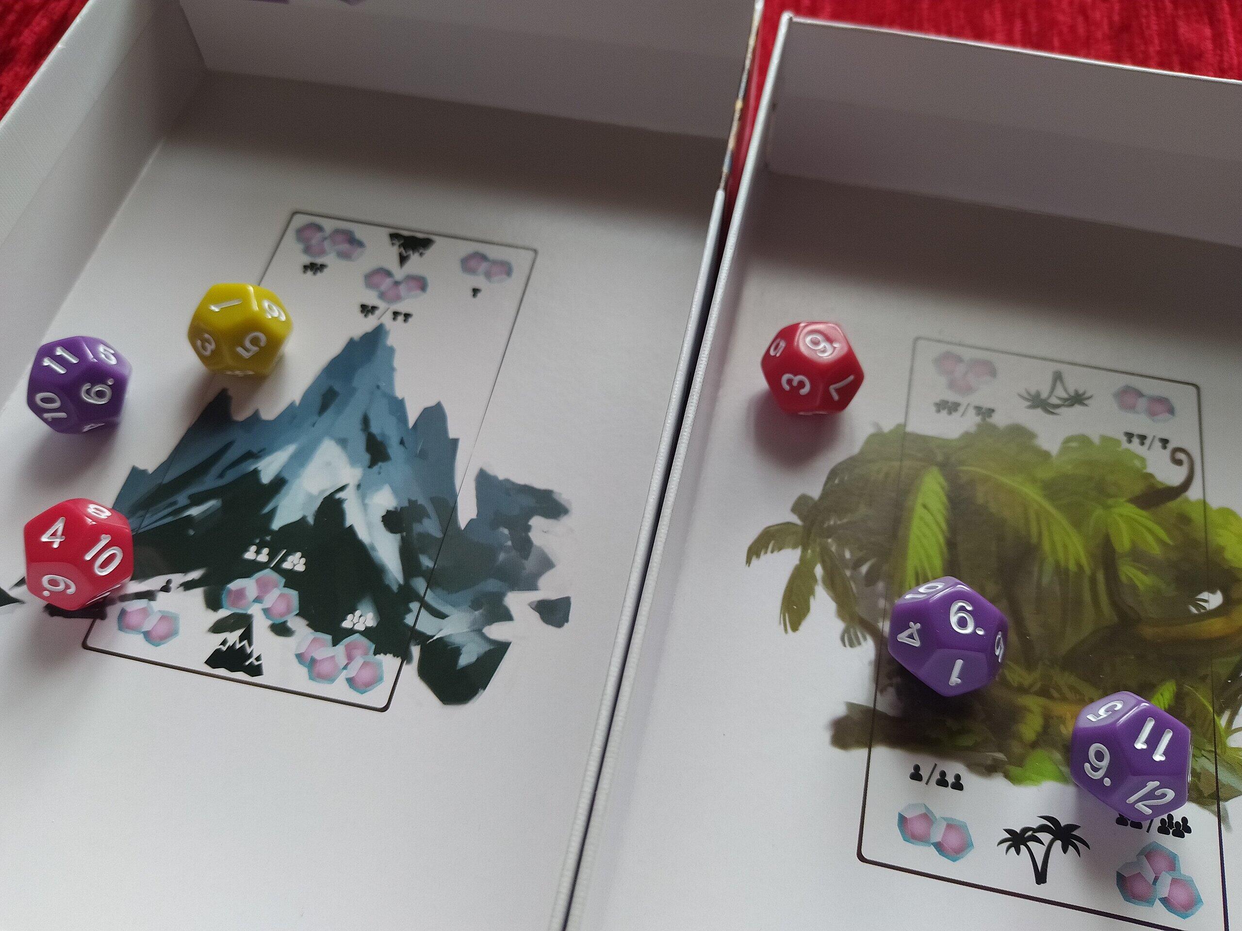 Spiele-Test "Queen of 12": Fabelhafter Fantasy-Mix für den Feierabend