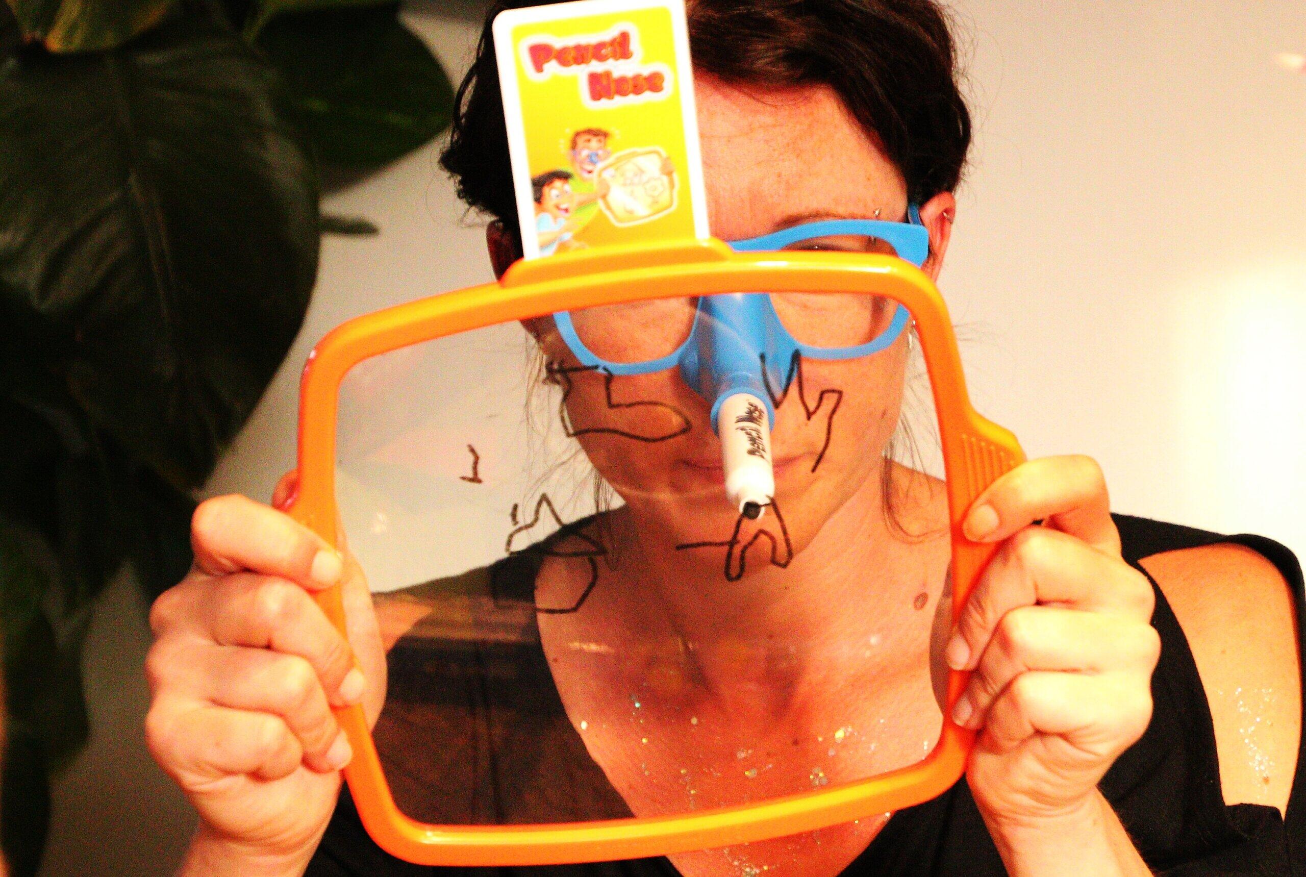 Pencil Nose im Test: Das Nasenmalen ist der Knüller für jede Feier ...