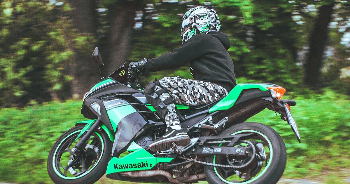 Kreis Fürth: Motorradfahrer stirbt bei Unfall - Fahranfängerin (18 ...