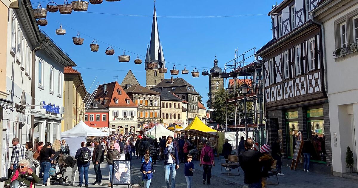Lichtenfels: Stadt lädt zu Marktsamstag ein - Stöbern in herbstlichem ...