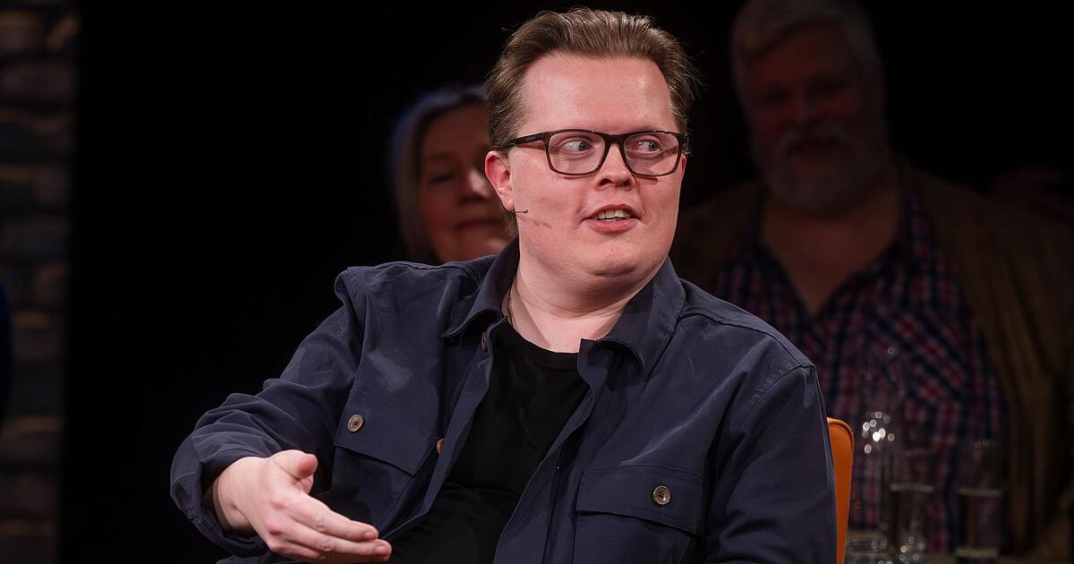 Angelo Kelly überrascht bei "3nach9" mit neuem Look - und kuriosen Fan ...