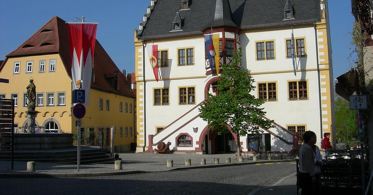 Volkach: Stadt lädt zu Marktplatzkonzert am Sonntag ein - was die Besucher erwartet