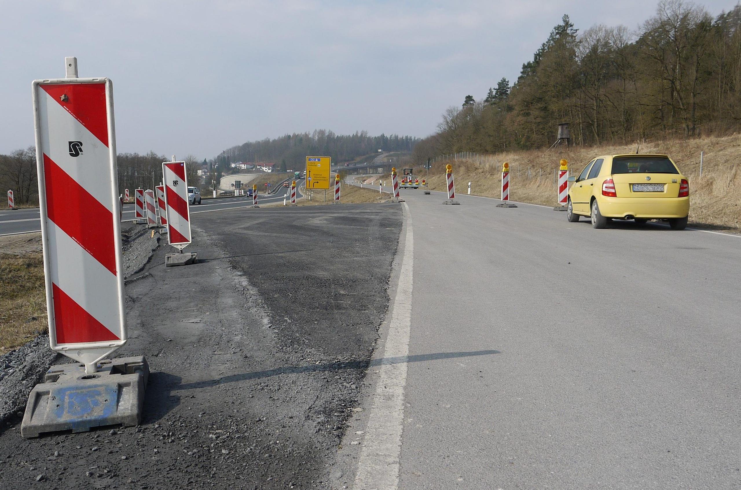 B 4: Jetzt geht's außenrum statt mittendurch
