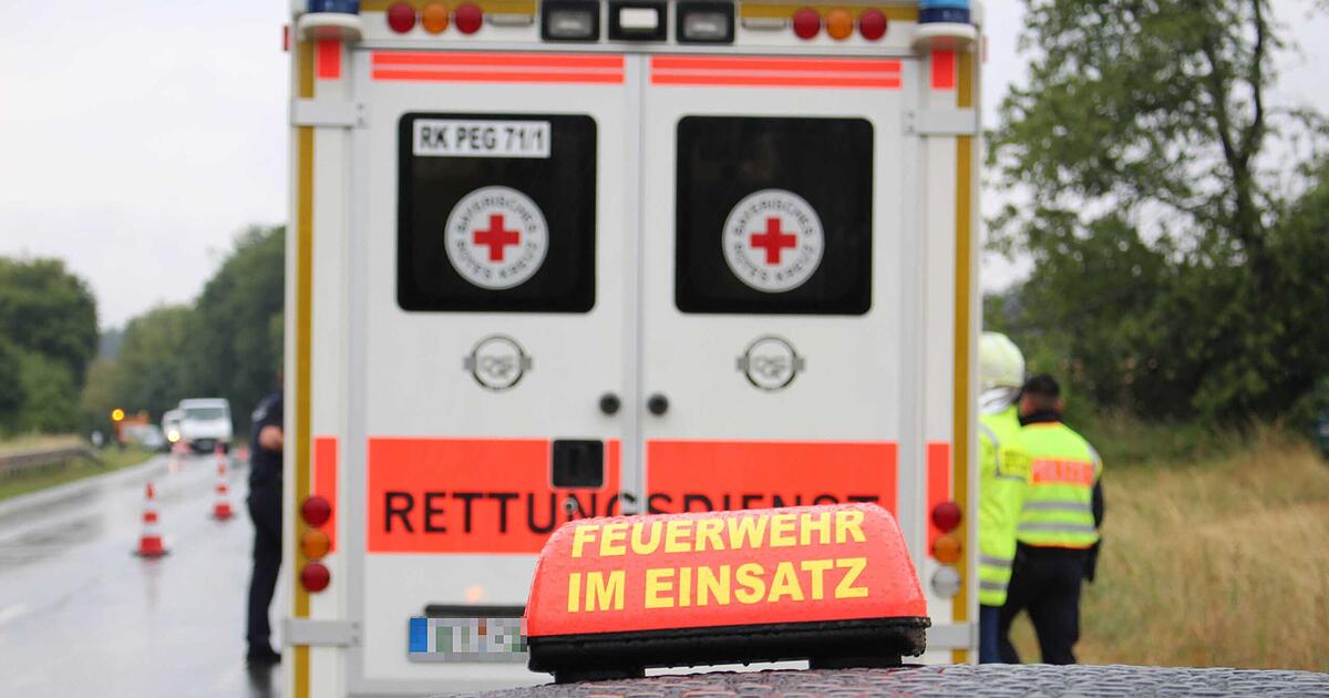 Frontalzusammenstoß auf B85 bei Kronach: Zwei teils schwer Verletzte