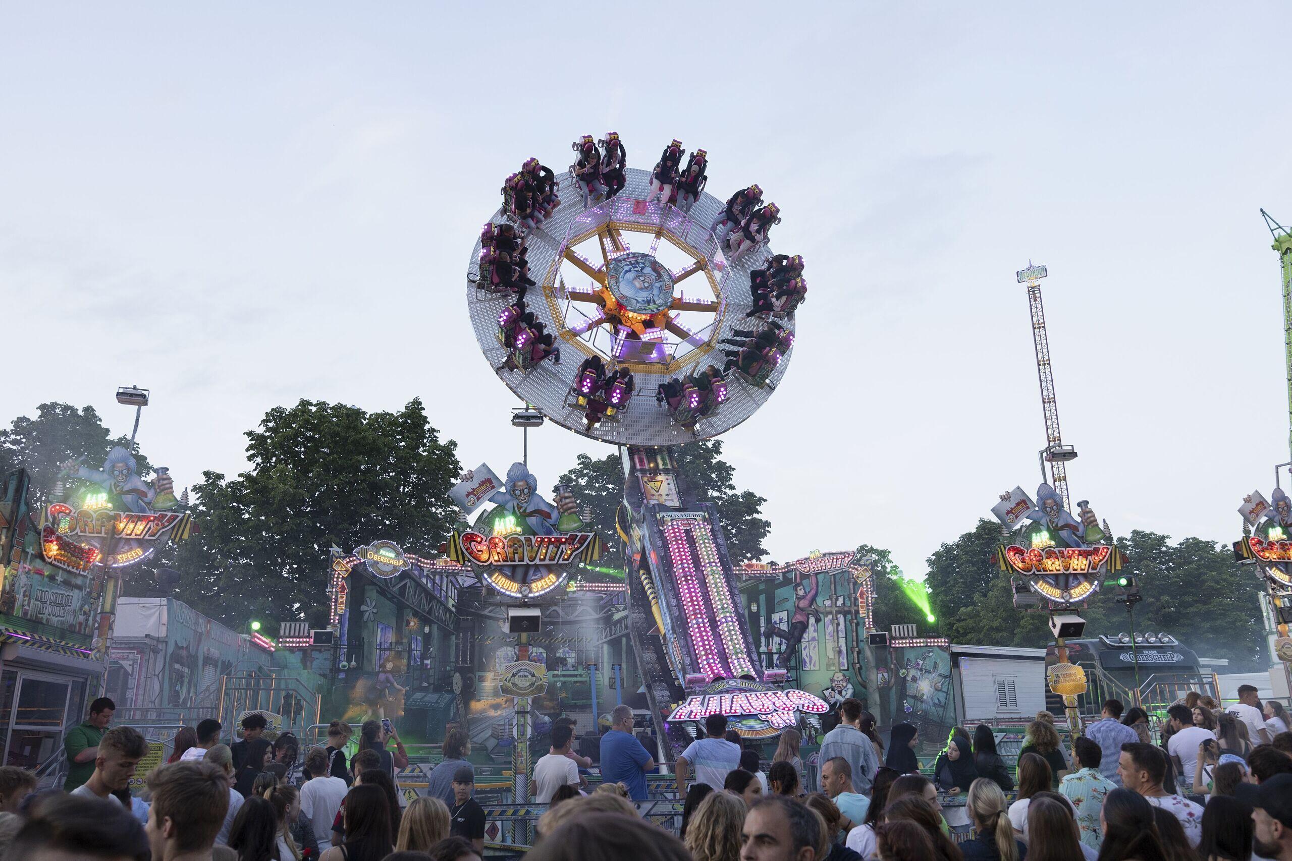 Kiliani-Volksfest Würzburg 2023: Programm, Feuerwerk und Fahrgeschäfte ...