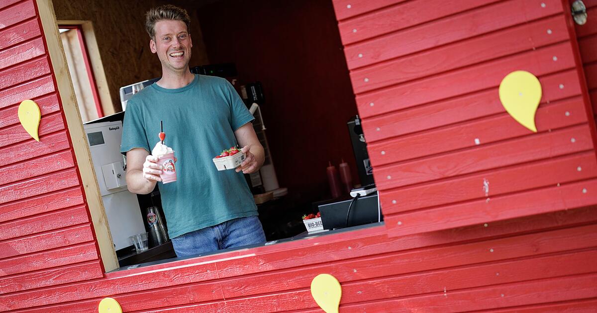 Erdbeer-Drive-in sorgt für Tiktok-Hype und Stau