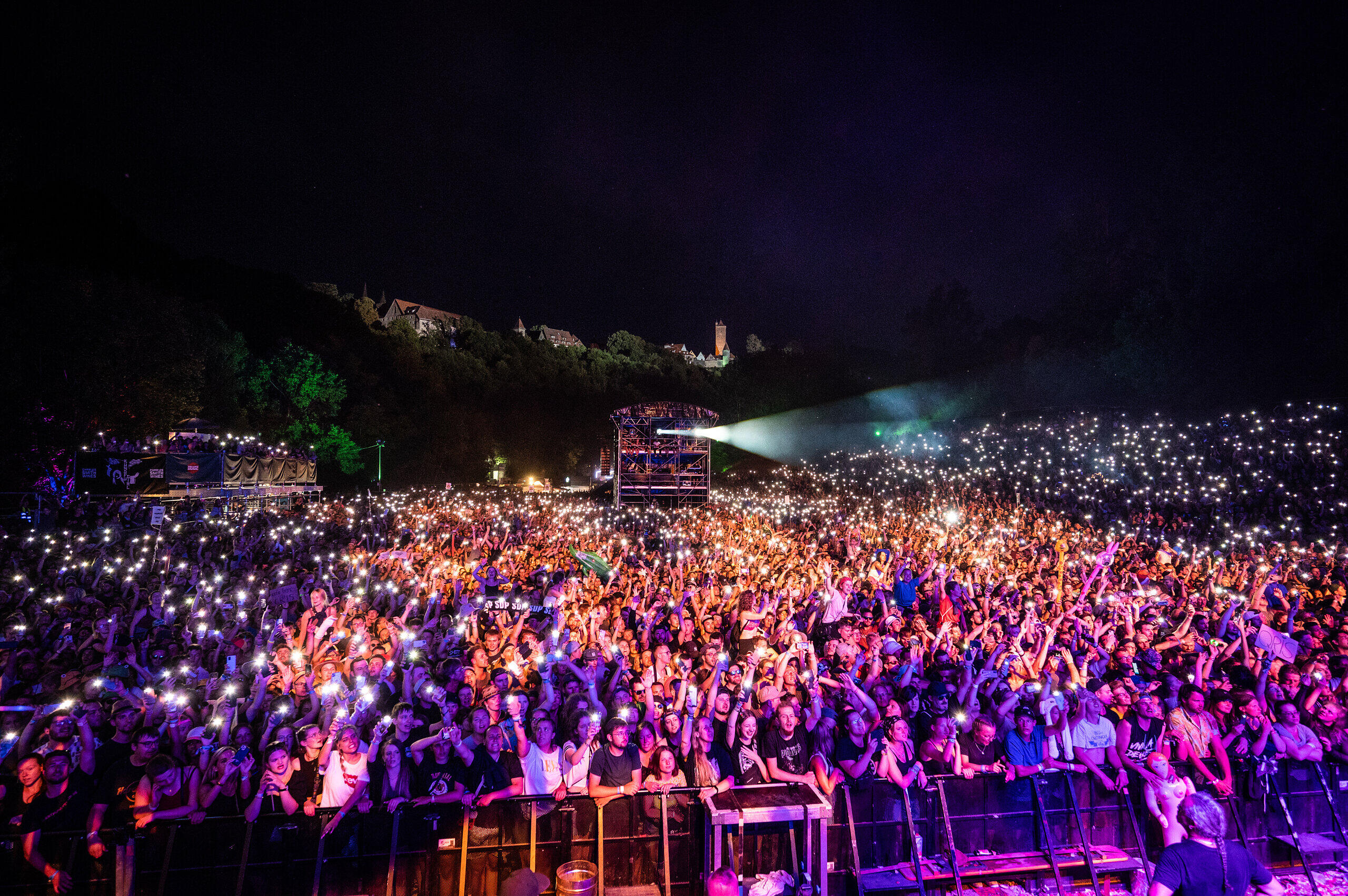 Taubertal-Festival 2023: Peter Fox, Electric Callboy, Broilers und ...