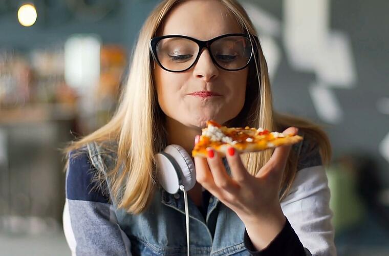 Dieser geniale Essens-Trick macht dich glücklich und gesund