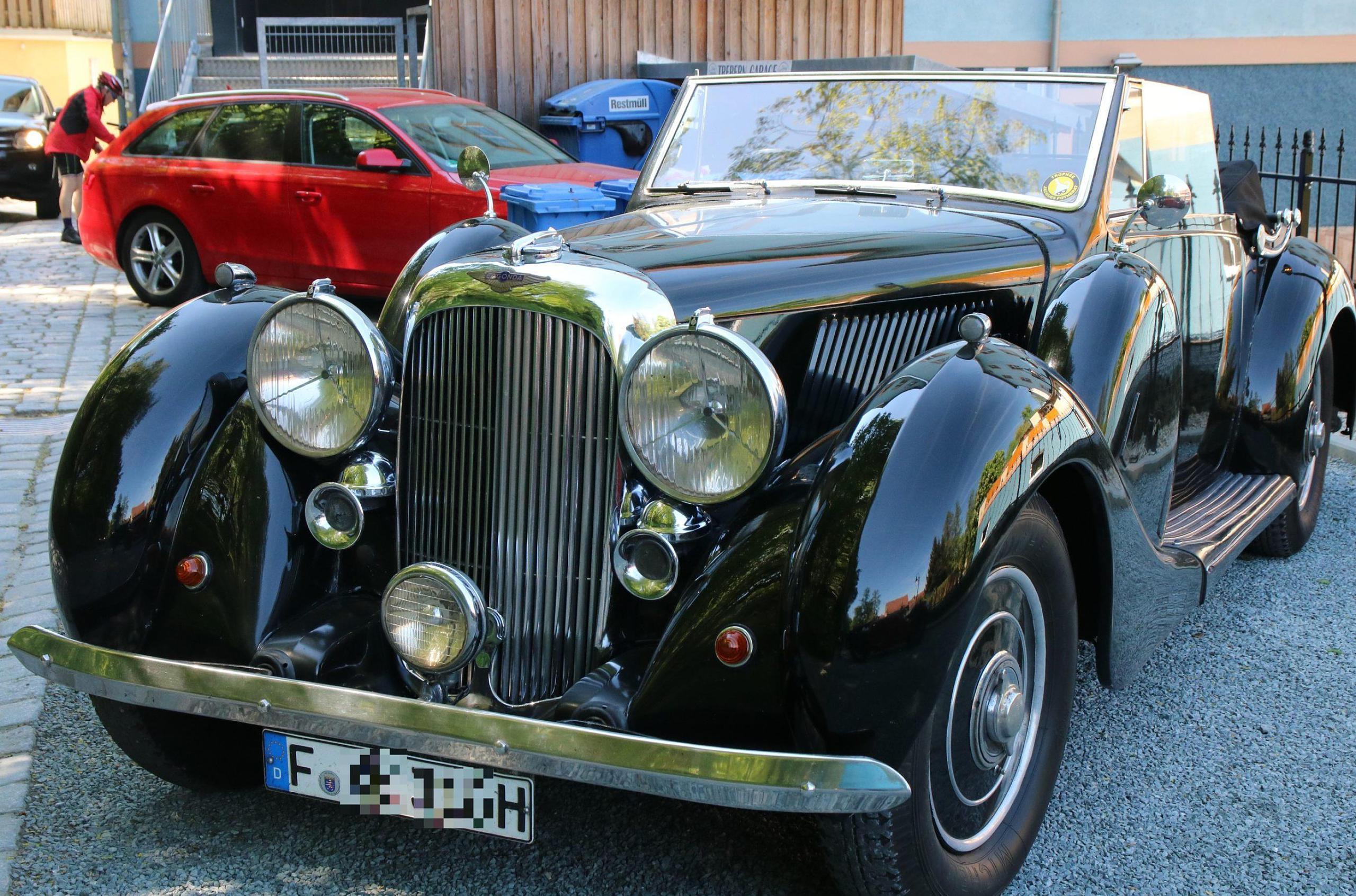 Ausflugsziel Kulmbach: Bugatti-Club Deutschland steuert "Kommunbräu" an