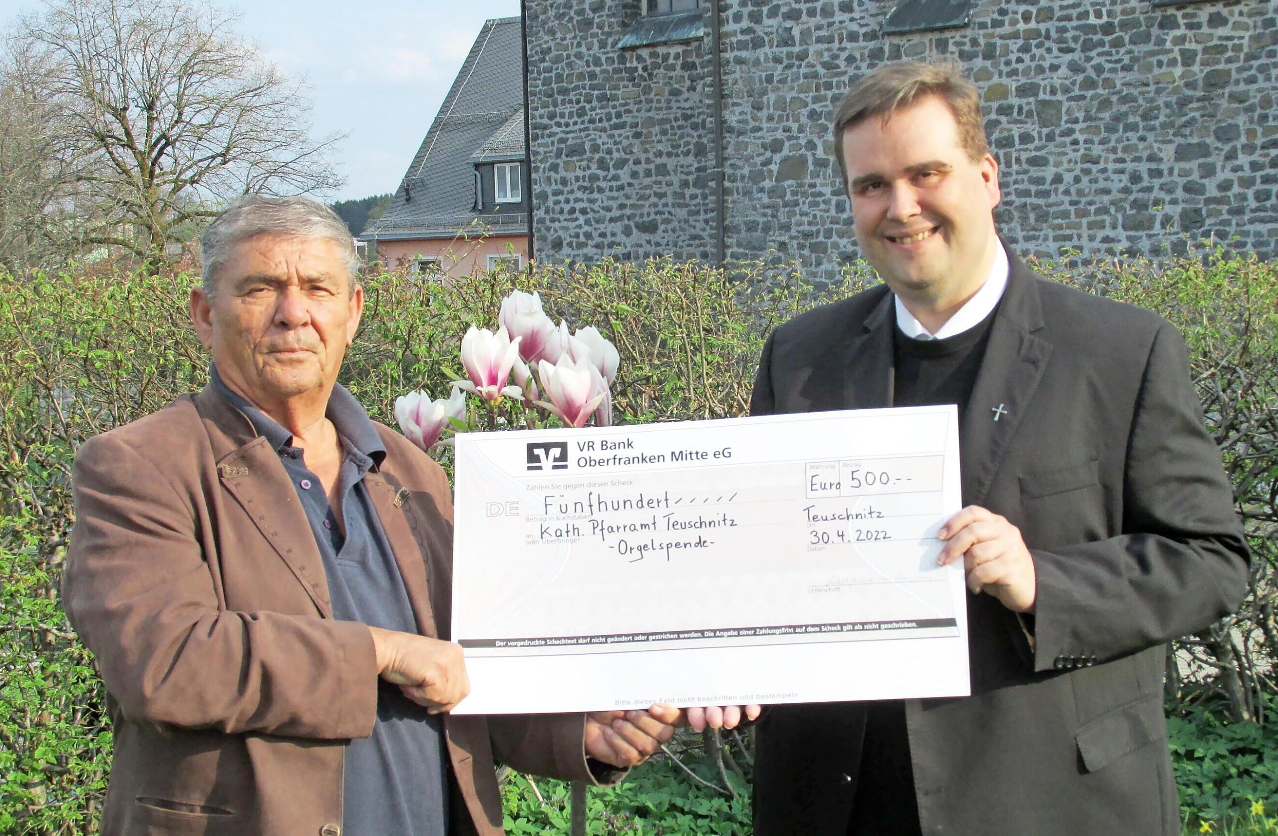 Ruhender Verein spendet