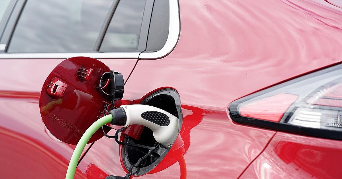ADAC-Auto-Test: Das sind die besten E-Autos - deutsche Hersteller haben ...