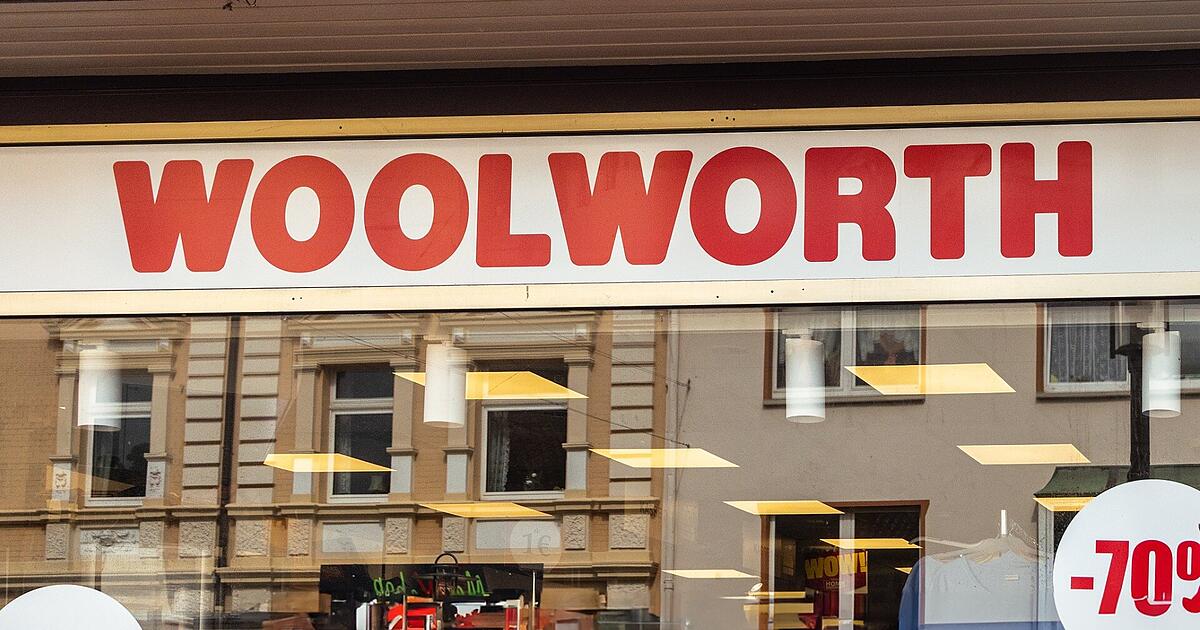 Angie faith coomer was cleared then was welcomed by her