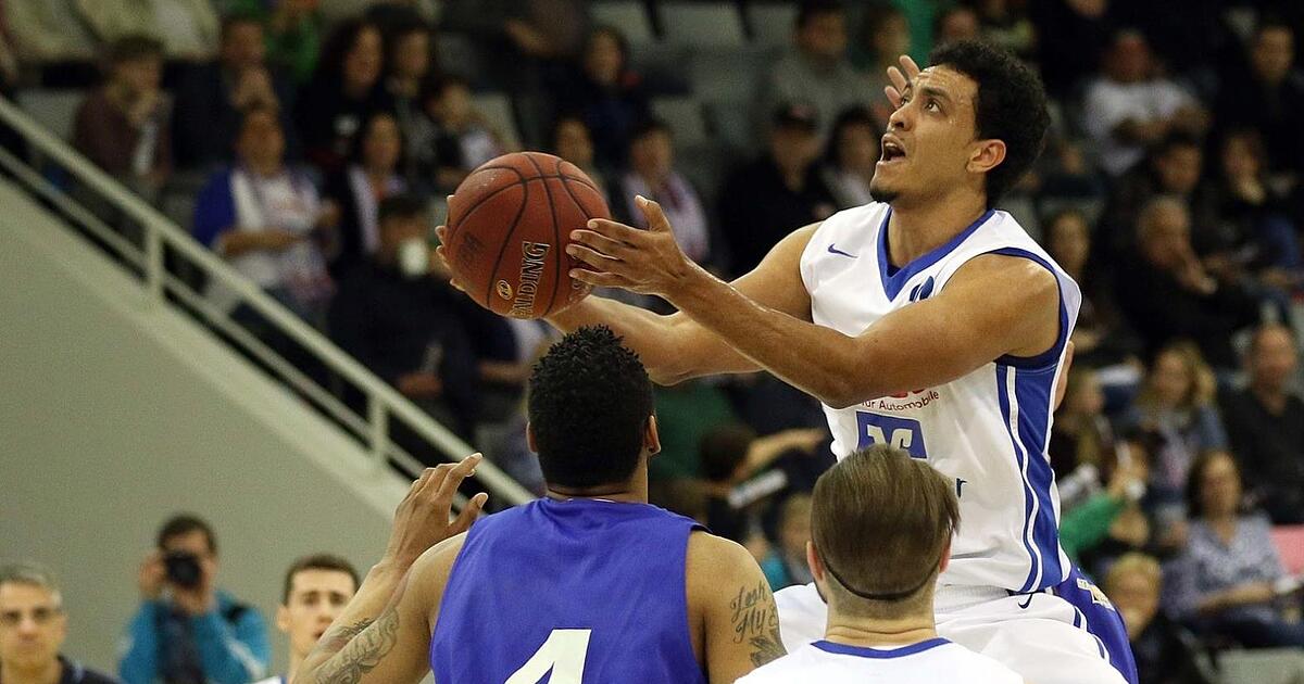 Publikumsliebling Jordan Burris bleibt beim BBC Coburg