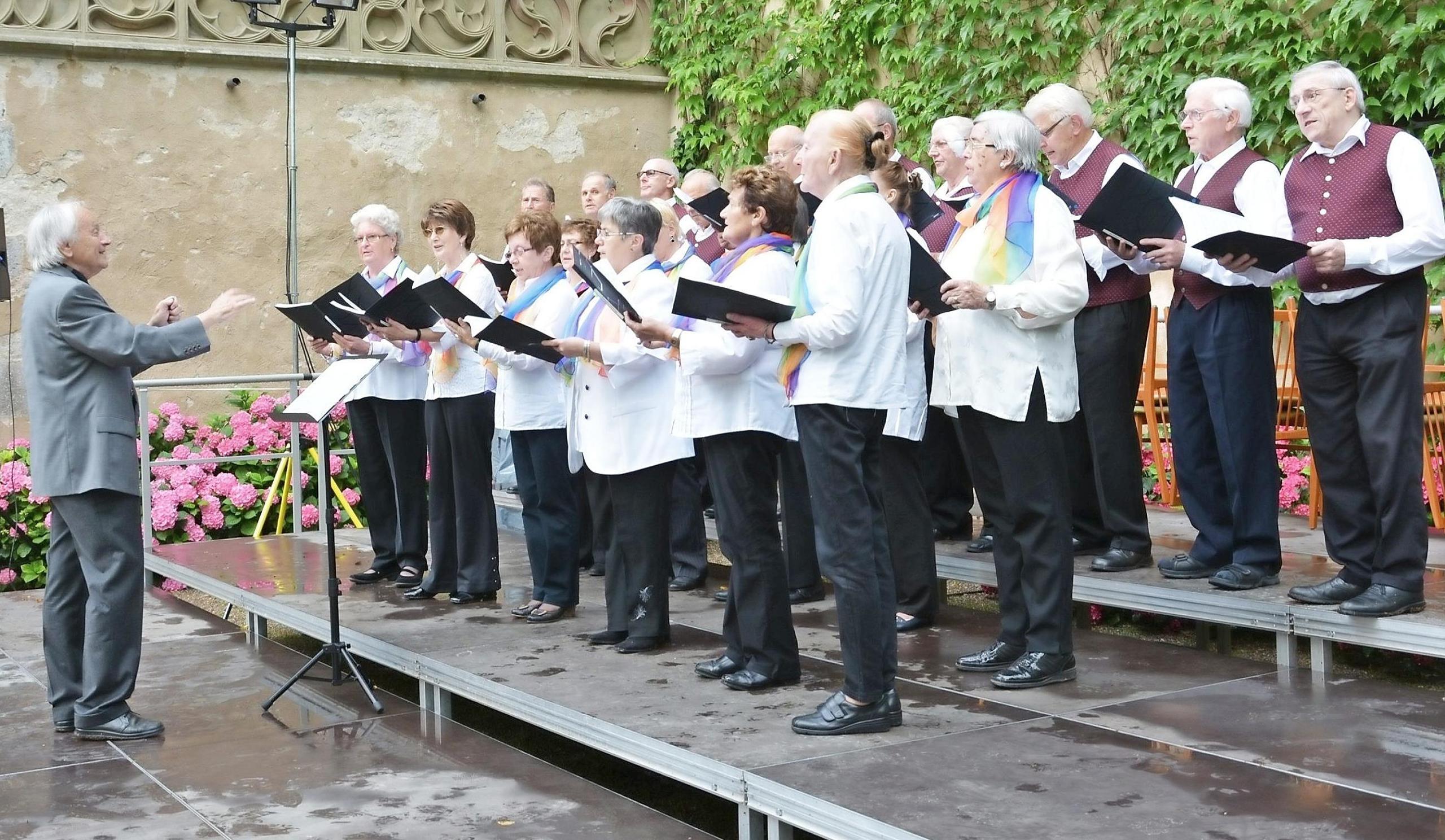 Robert Bauch übergibt den Taktstock an Thomas Betzer