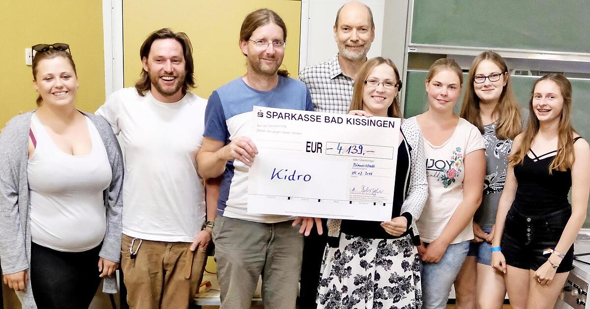 Die gute Tat am BBZ brachte einen Scheck für Kidro e.V.