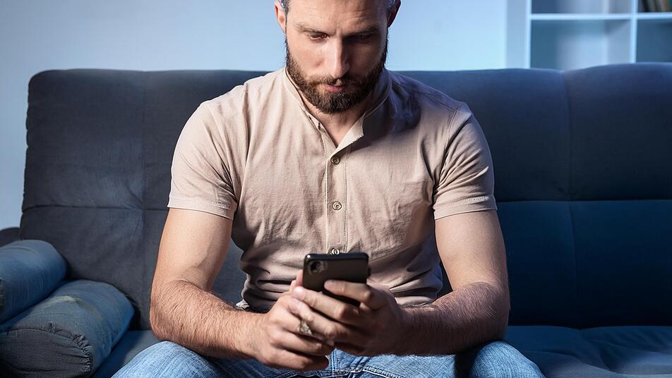 Handysucht bekämpfen: Tipps für den Alltag