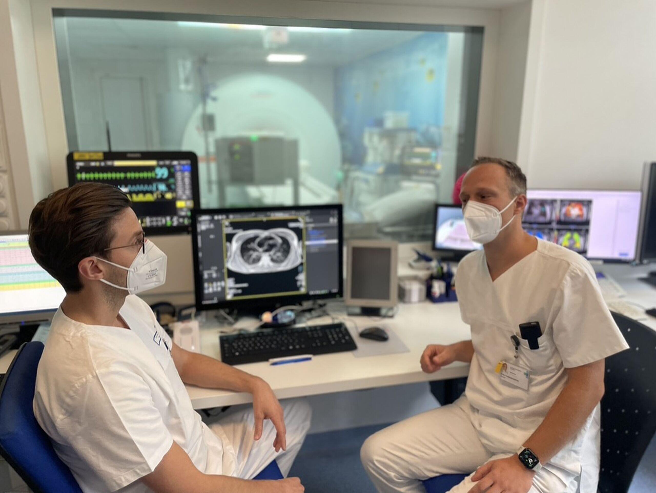 Uni-Klinikum Erlangen: Corona-Infektion bei jungen Patienten - Studie ...