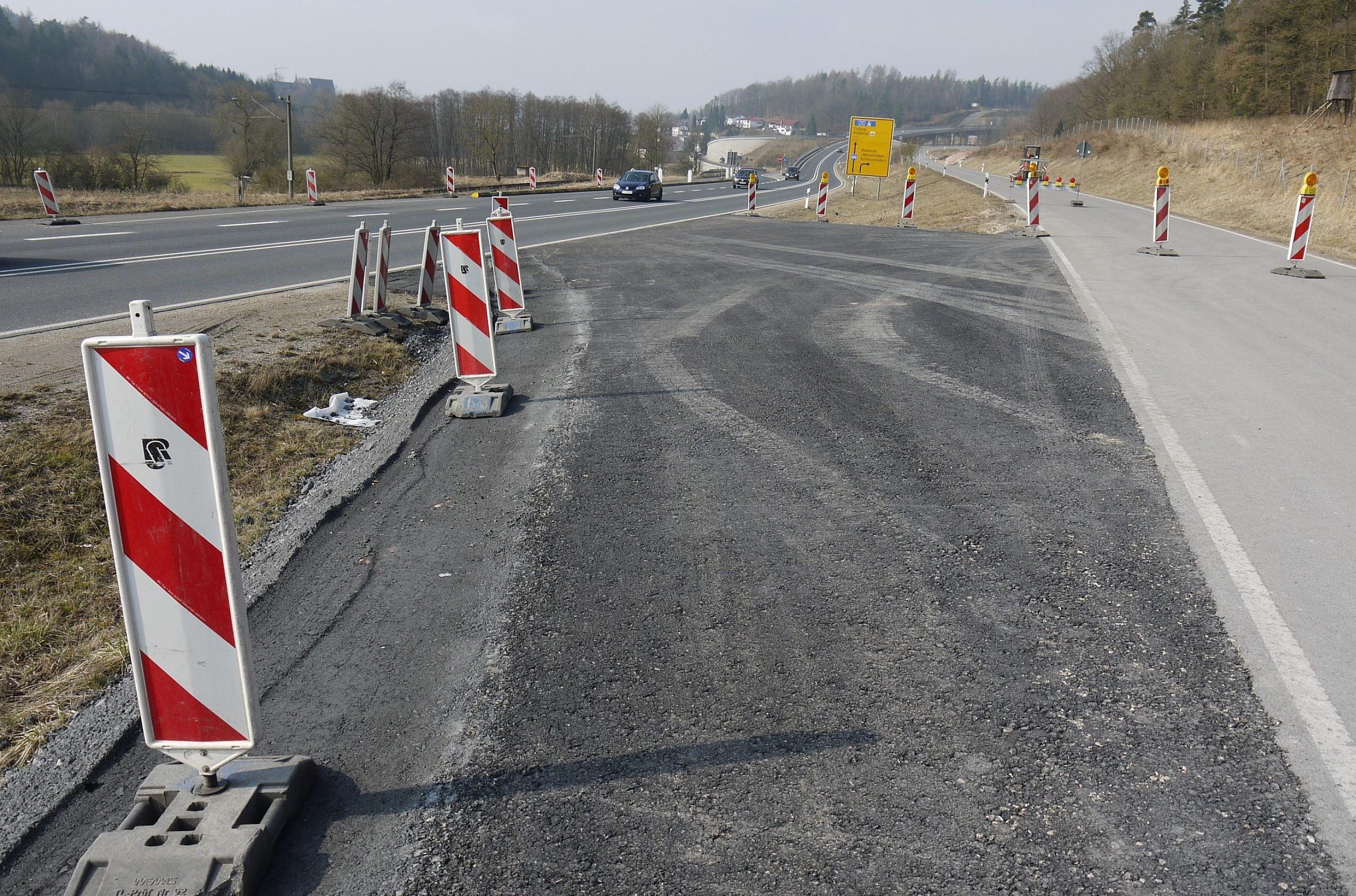 B 4: Jetzt geht's außenrum statt mittendurch