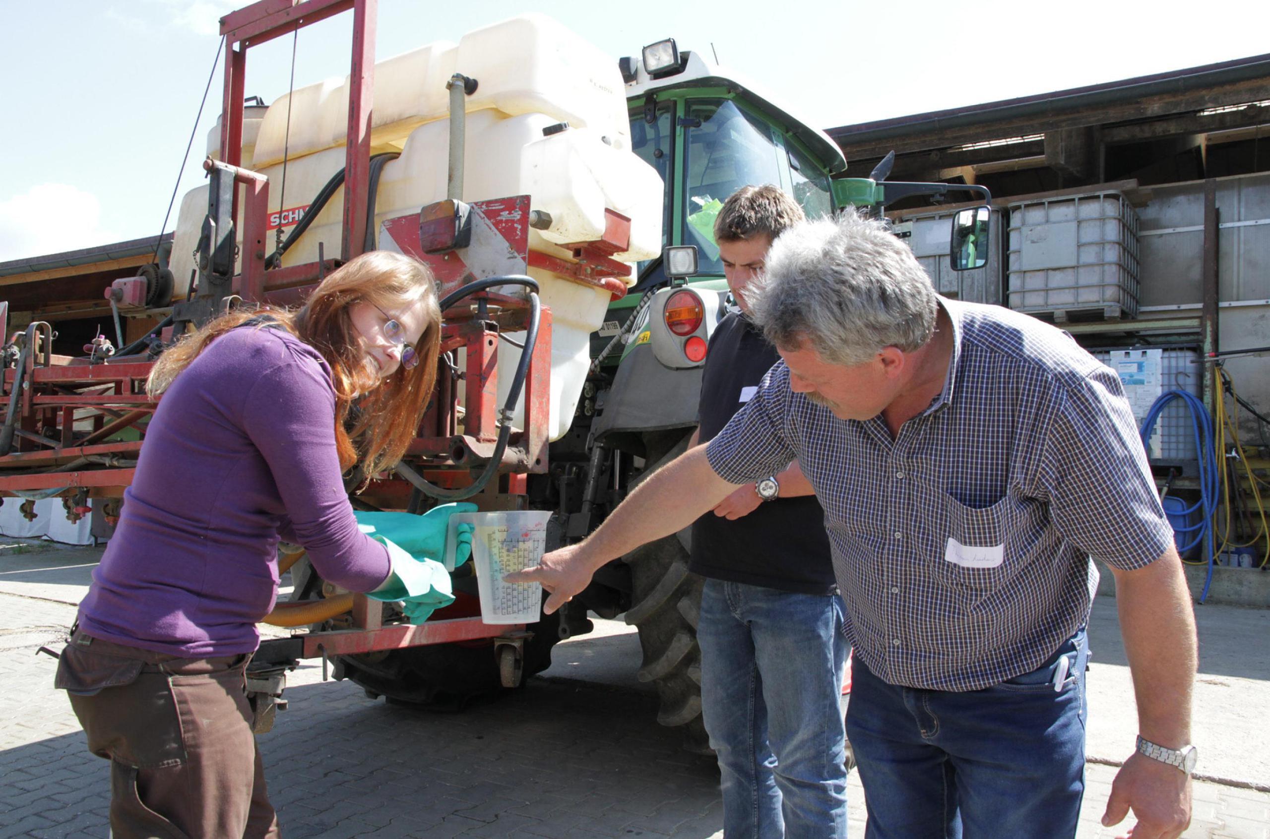 Angehende Landwirte beweisen ihr Wissen über Tier- und Pflanzenproduktion