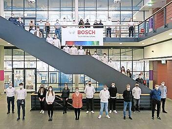 Bosch bietet 42 Azubis einen unbefristeten Arbeitsvertrag