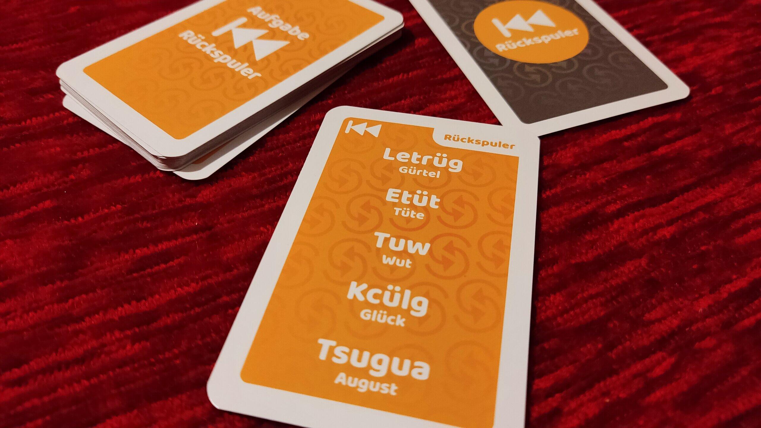 Spiele-Test "Gegenteilspiel": Das ideale Mitbringspiel für jede Party