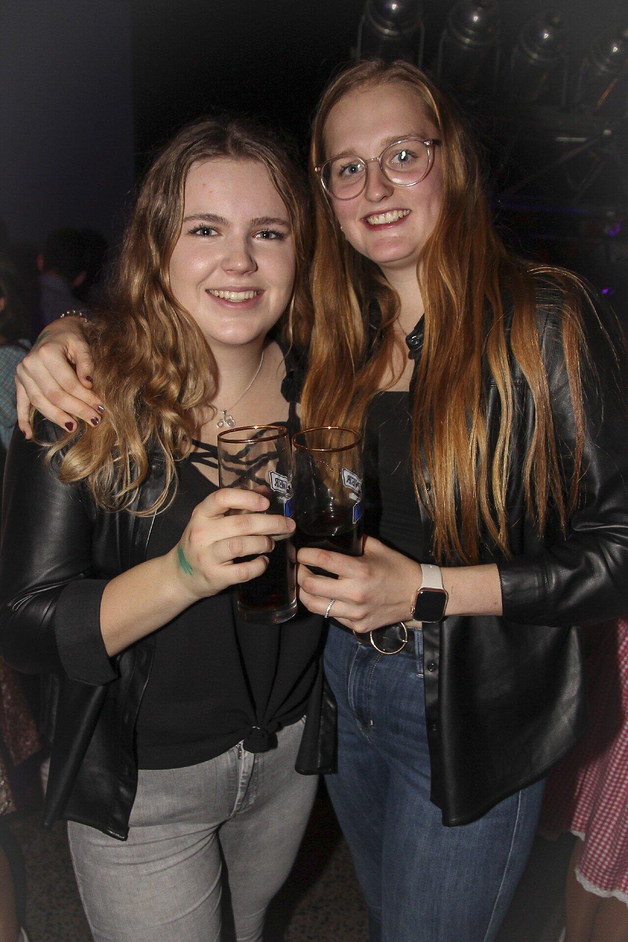 Die Dorfrocker im Deuber Modschiedel - Bildergalerie