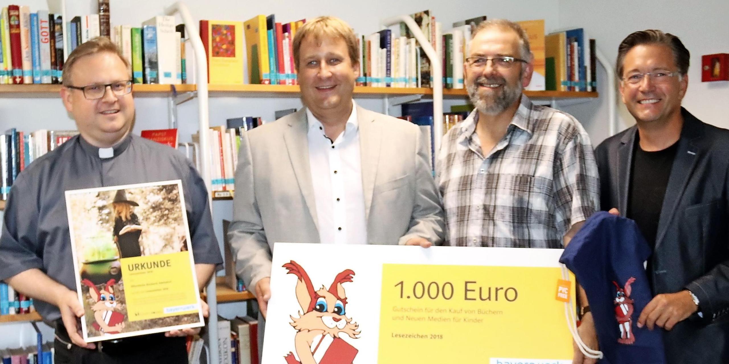 Adelsdorfer Bücherei kann Hochwasserschäden abfedern