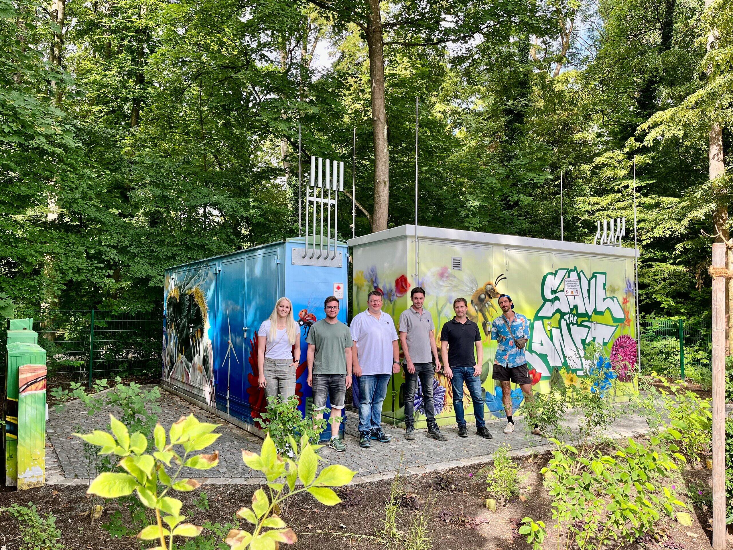 Schwabach: Graffiti "Save the Planet" - Jugendliche verschönern neue ...