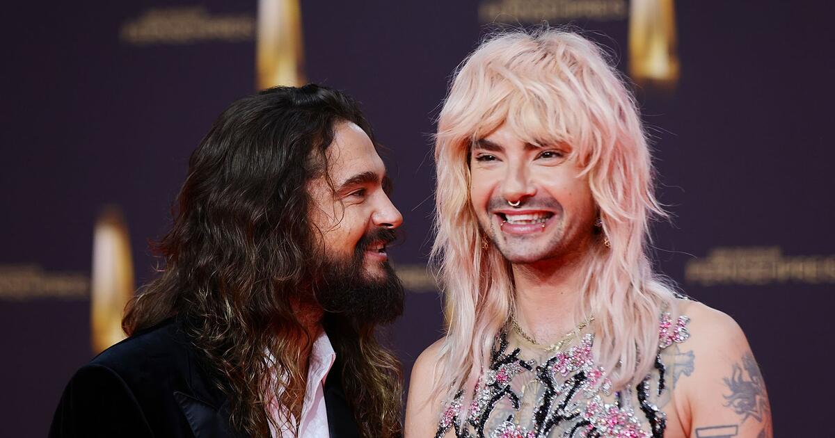 Als Bill Kaulitz von den RTL-"Bachelors" schwärmt, seufzt Tom: "Du hast ...