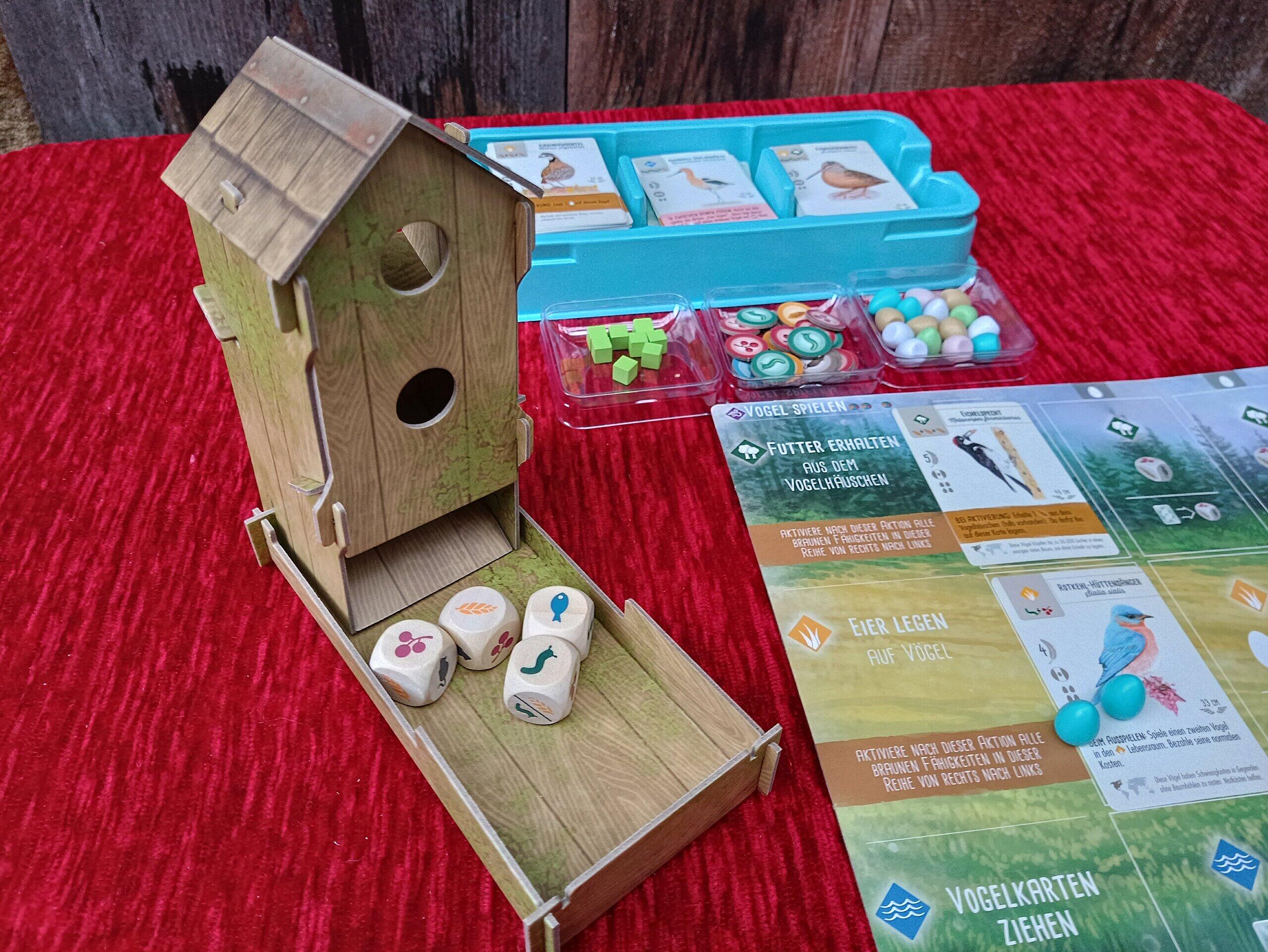 Spiele-Test "Flügelschlag": Das preisgekrönte Vogel-Locken ...