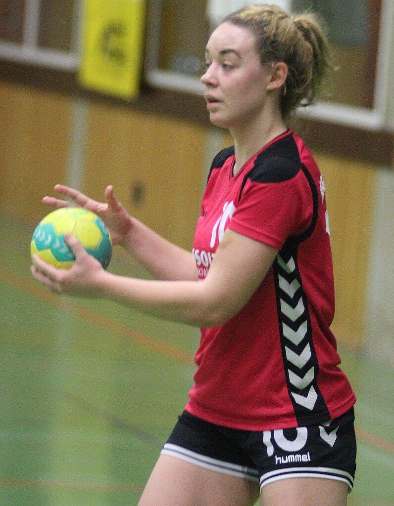 Pflichtsieg und Hiobsbotschaft