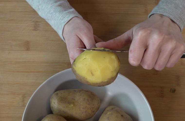 Pellkartoffeln richtig zubereiten: So lassen sie sich schnell und ...