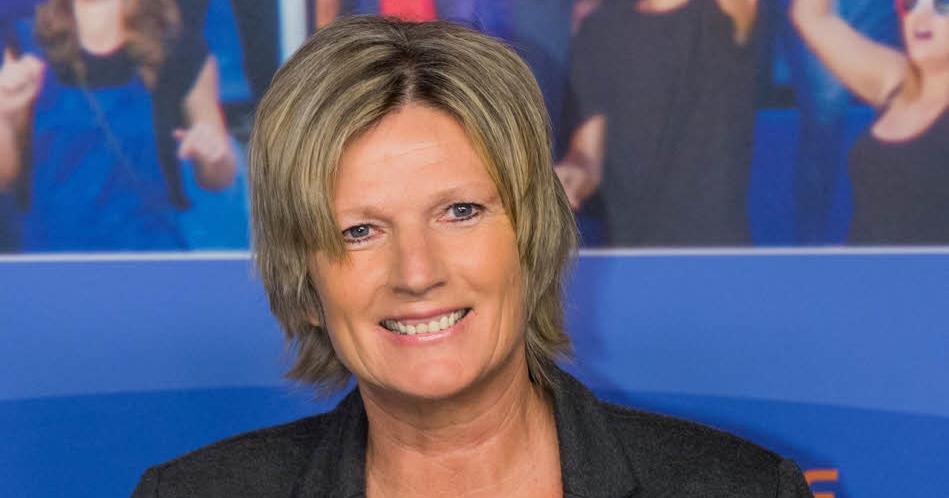 Frau bei Fußball-WM: Hass gegen ZDF-Kommentatorin - Claudia Neumann ...