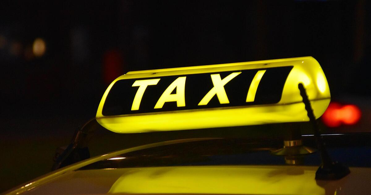 Taxi blinkt rot: Das bedeutet der stille Alarm - und so reagierst du ...