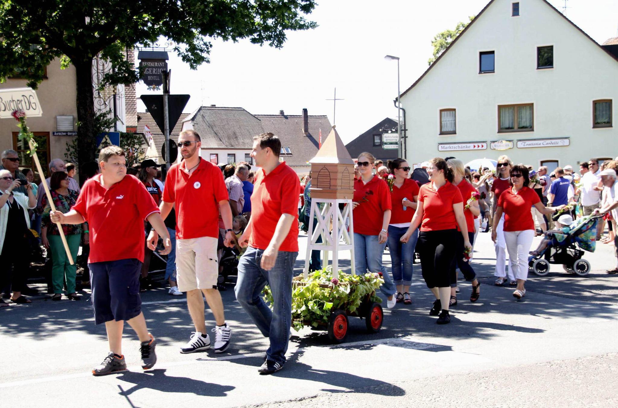 725 Jahre Weisendorf: 1100 Teilnehmer am Festzug